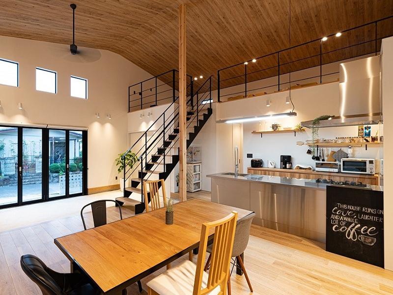 カフェライクなキッチン・ダイニング｜ミラタップ（旧サンワカンパニー）